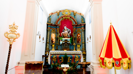 Você conhece o significado das insígnias da Umbela e do Tintinábulo da ...